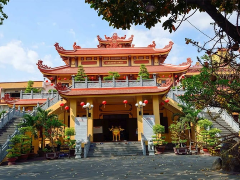 Top 6 Ngôi Chùa Lớn Nhất Sài Gòn Điểm Đến Tâm Linh